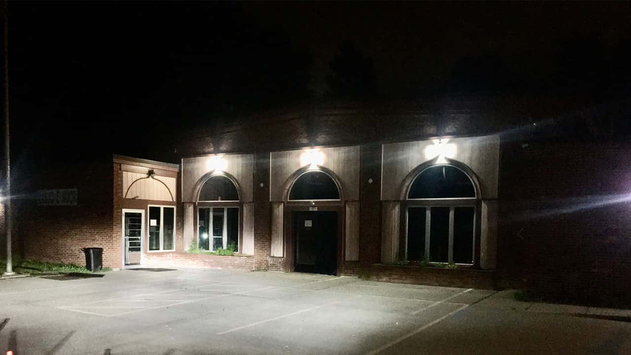 Muslim Leaders Ask for Public's Help Over Shooting at Indy Mosque ...