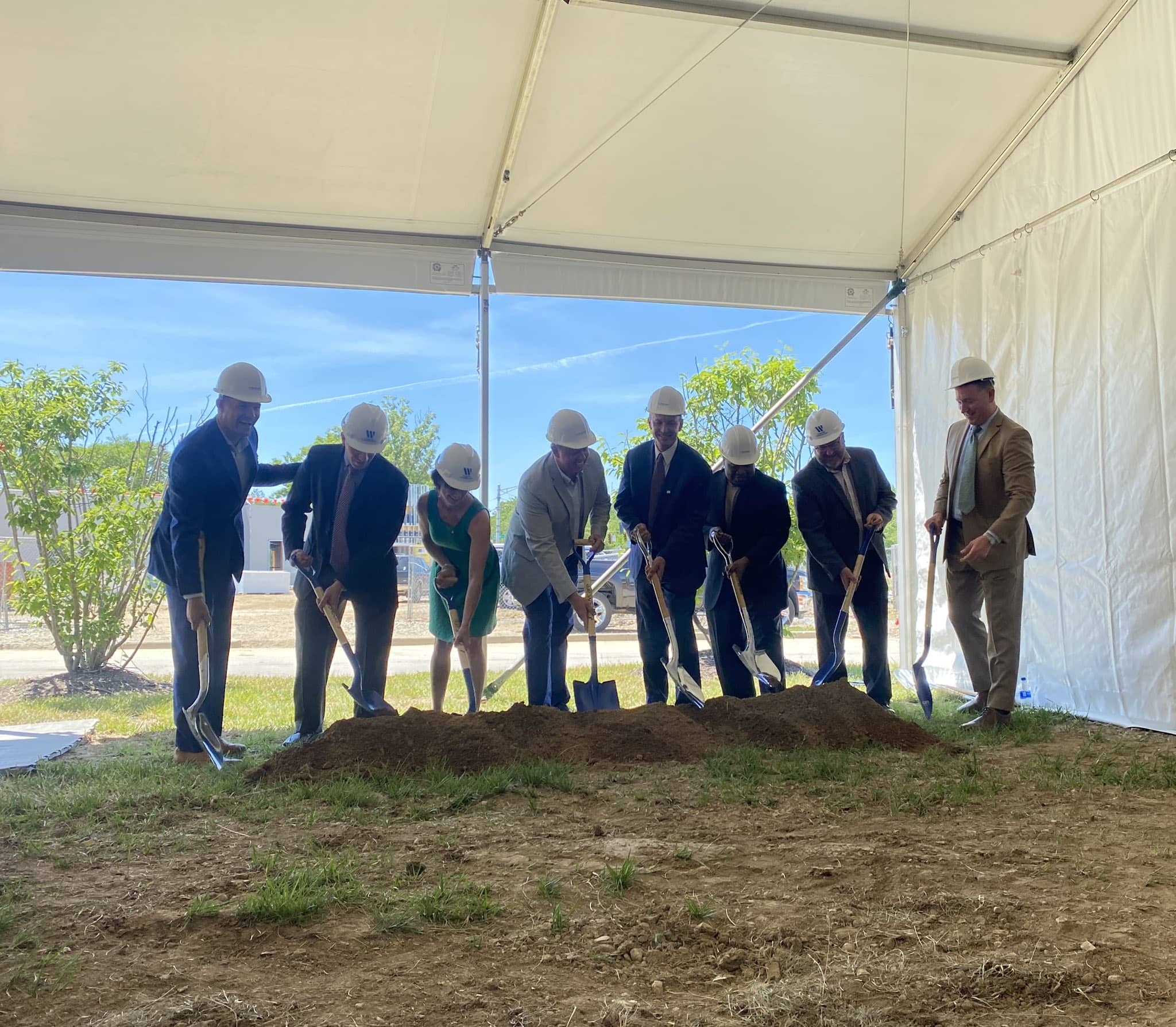 IPS Teachers, Employees to Benefit from New Medical Clinic - WIBC 93.1 FM