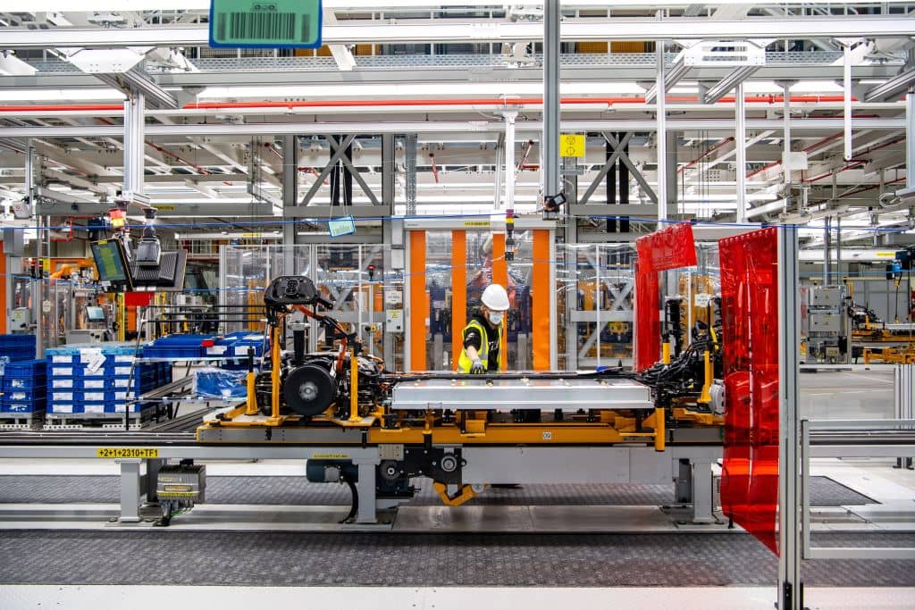 Electric Car Battery Maker Considers Building New Plant In Northern ...