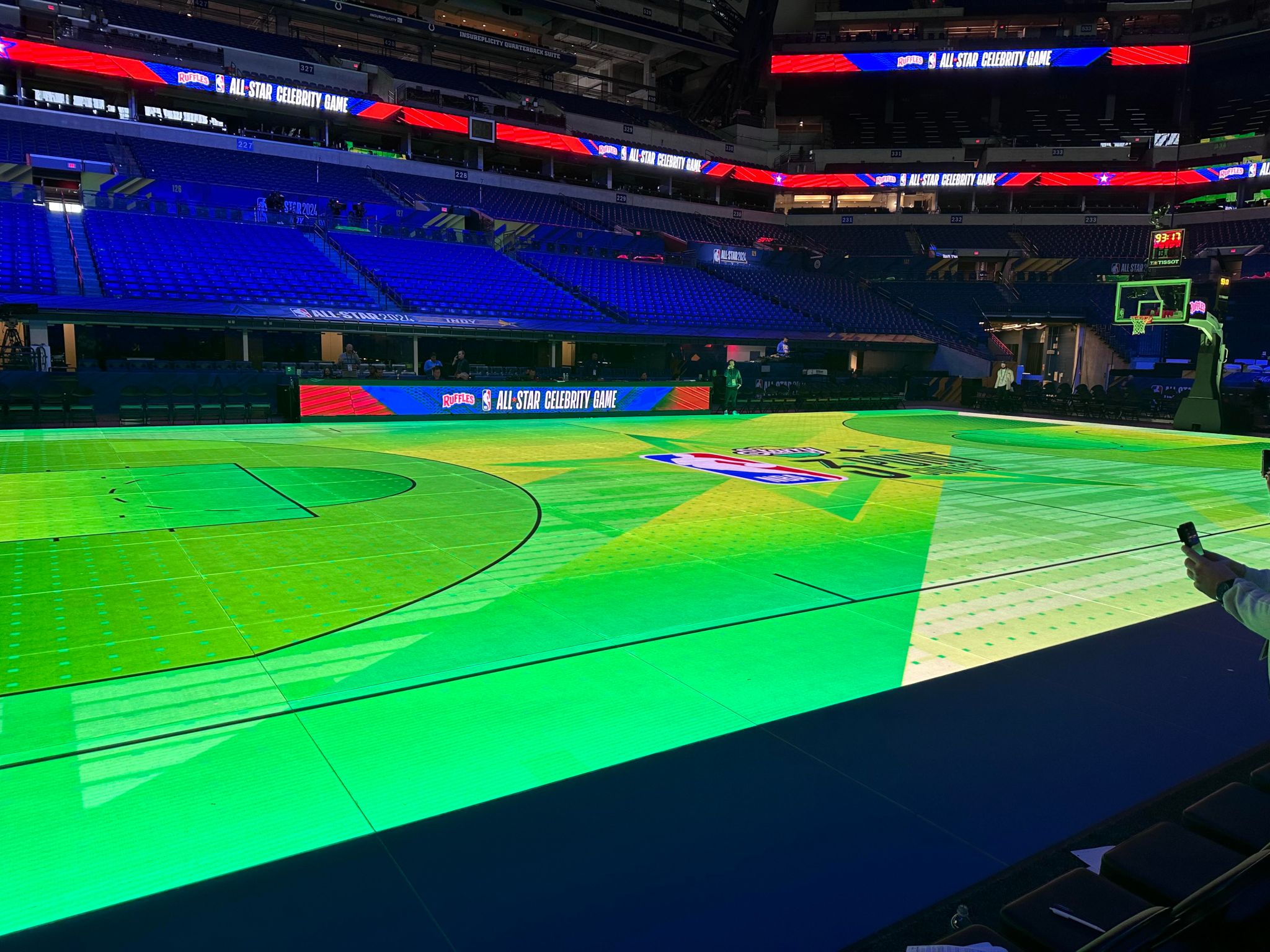 The new LED basketball court that the NBA will unveil for All-Star