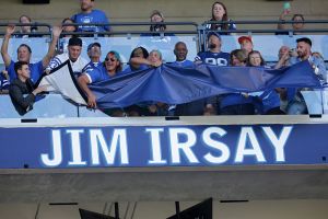 Colts Honor Late Owner Jim Irsay with Ring of Honor Induction